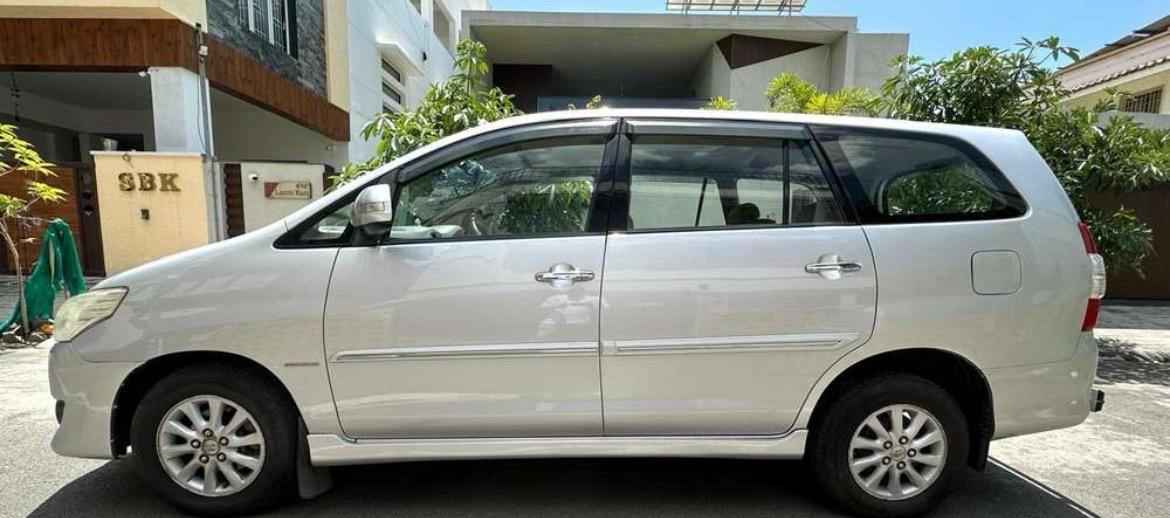 Used Toyota Innova(2009-2012) 2.5 G4 7 Str Diesel 2012 In Thane For Sale
